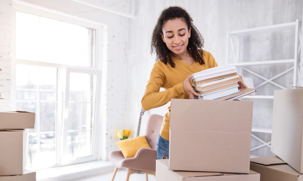 8 Essential Tips for Moving Out of Your College Dorm Room - SpareFoot Blog